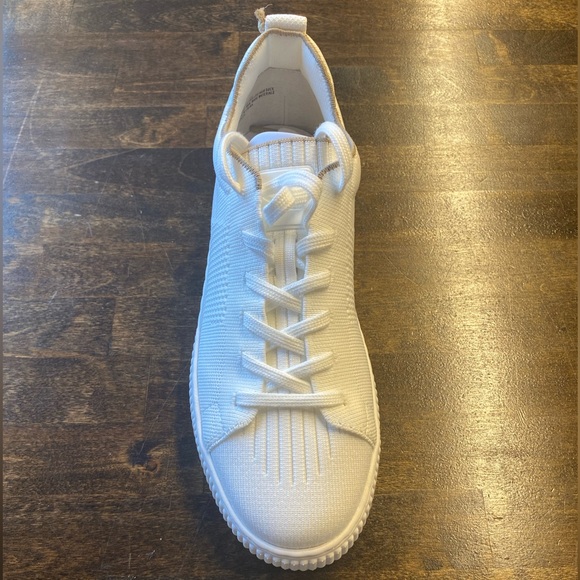 Sofft | Shoes | Faro Sneaker White | Poshmark